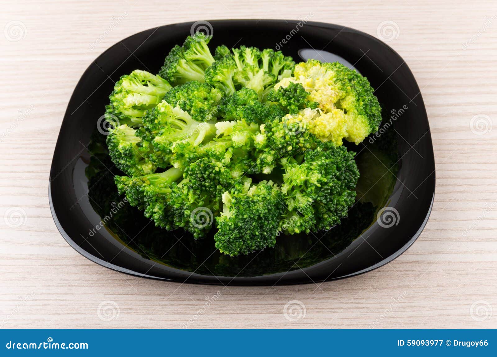 Broccoli in Black Glass Plate on Table Stock Image - Image of broccoli ...