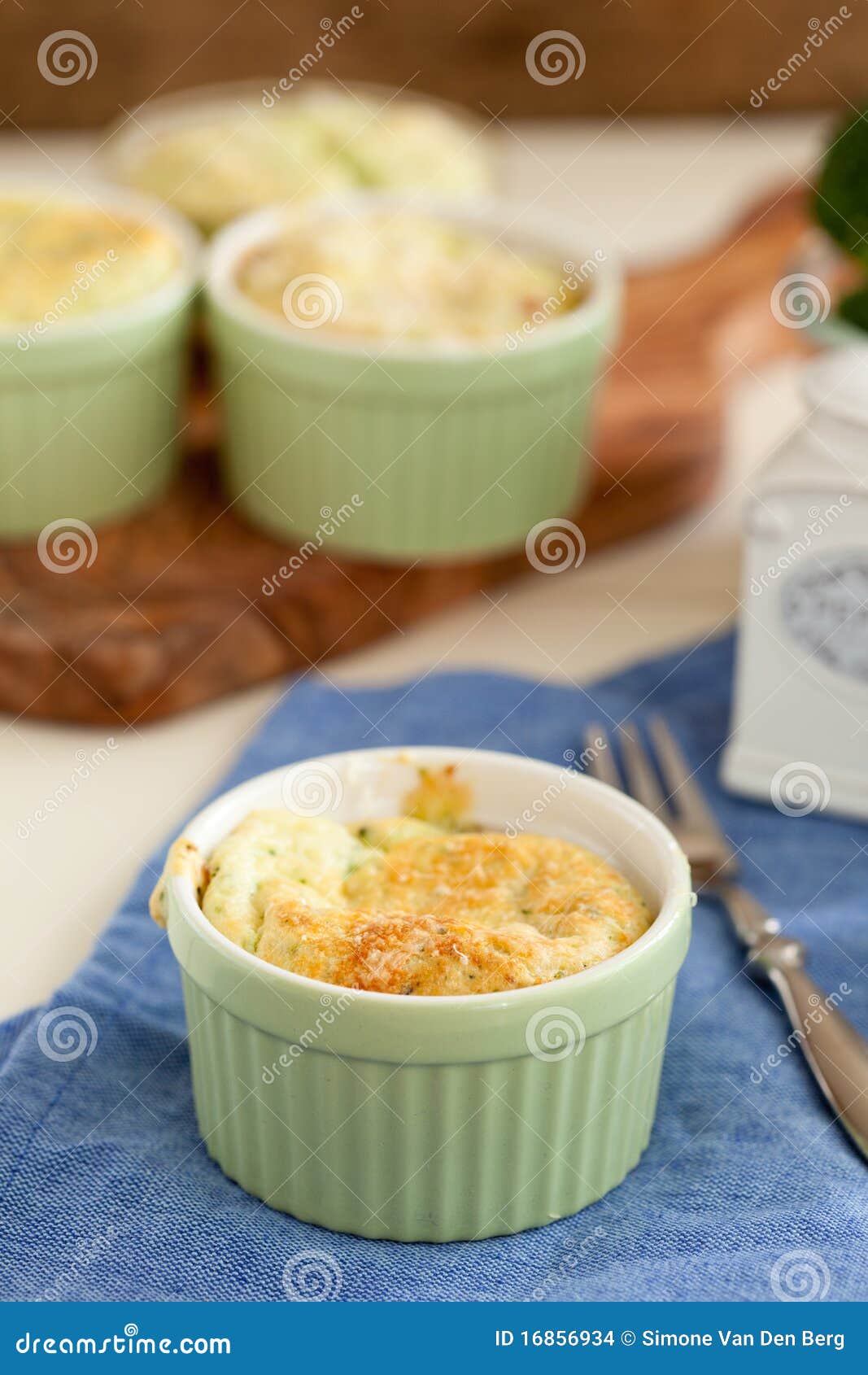 Broccoli ham souffle stock photo. Image of cheese, vegetable - 16856934