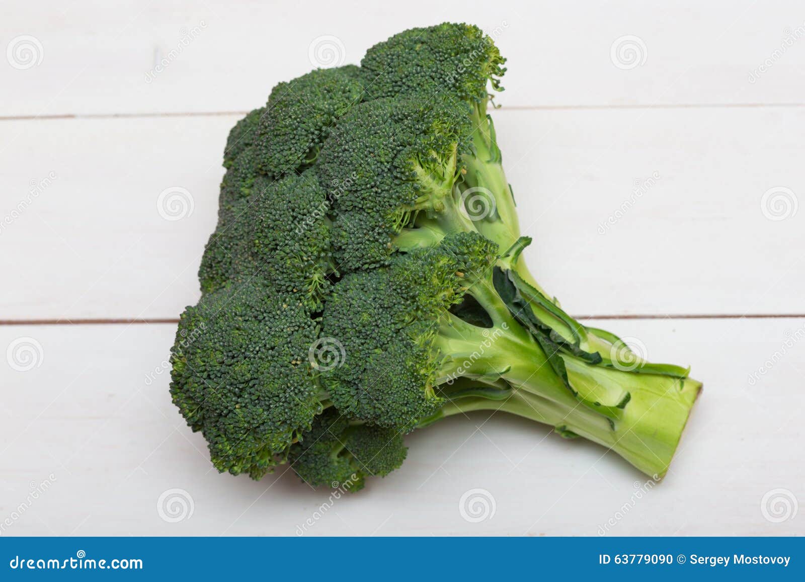 Broccolo fotografia stock. Immagine di pianta, verdura - 63779090