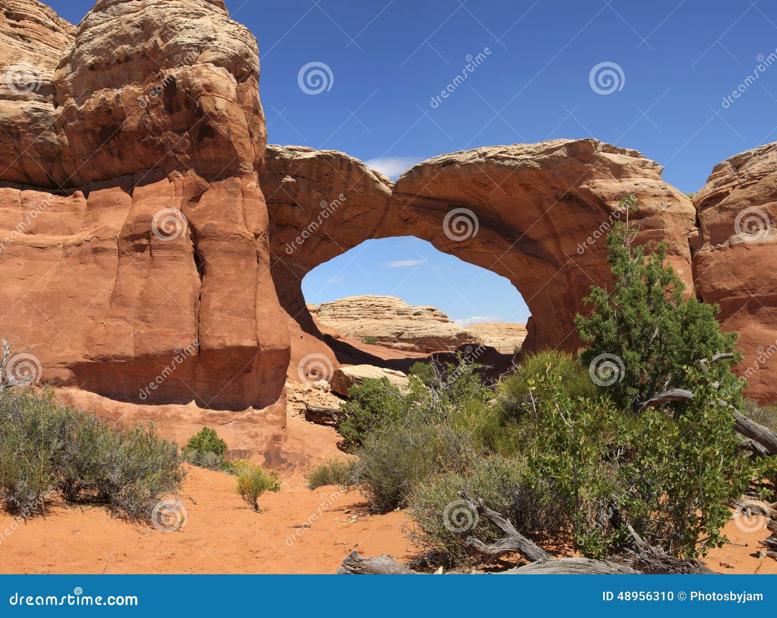 Broken Arch in Arches National Park Stock Photo - Image of rock, large ...