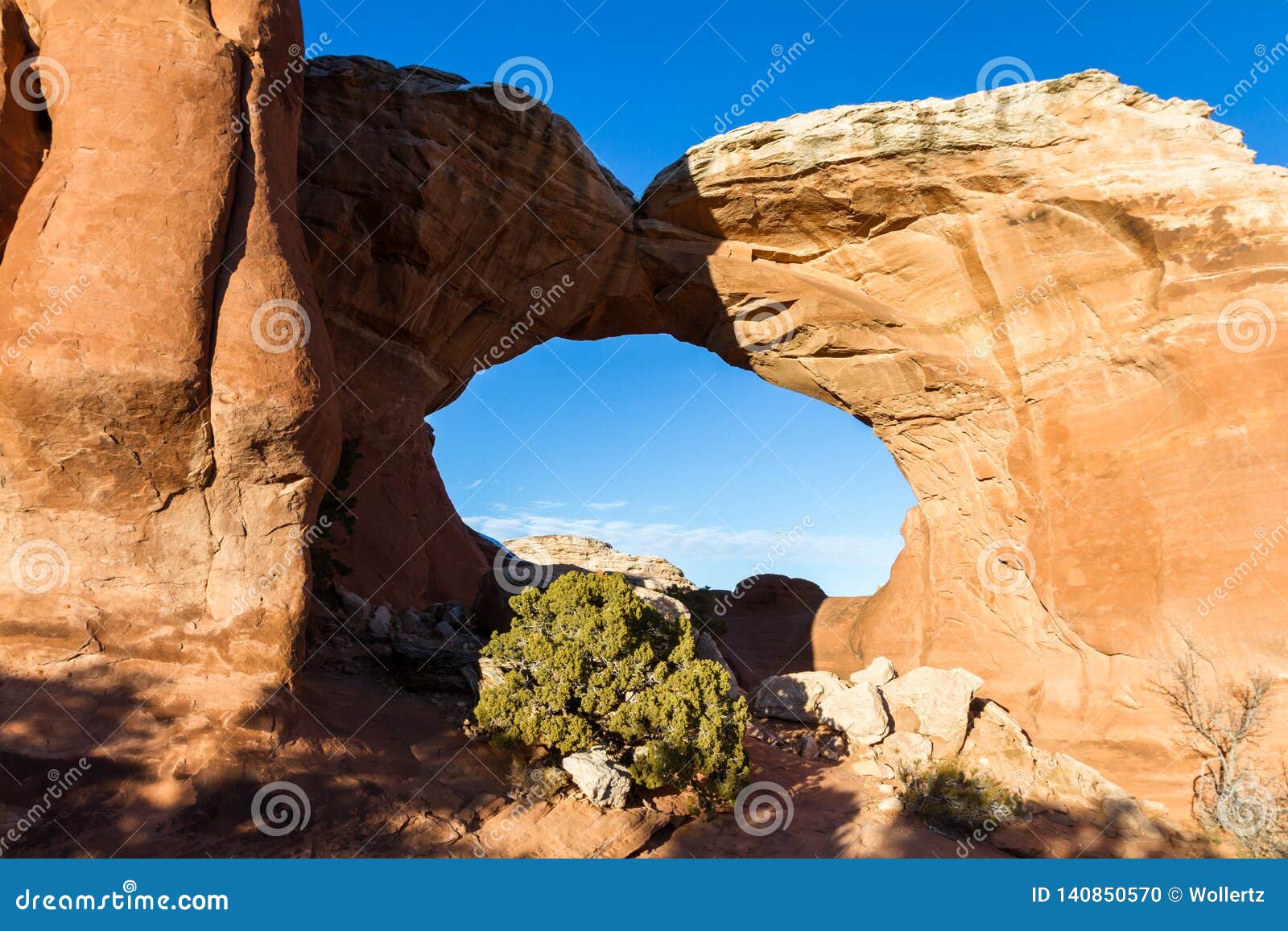 Broken Arch in Arches NP stock photo. Image of hiking - 140850570