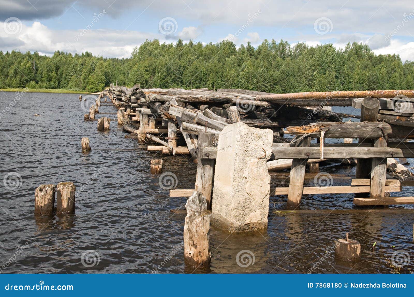 Broken Bridge Picture. Image: 7868180