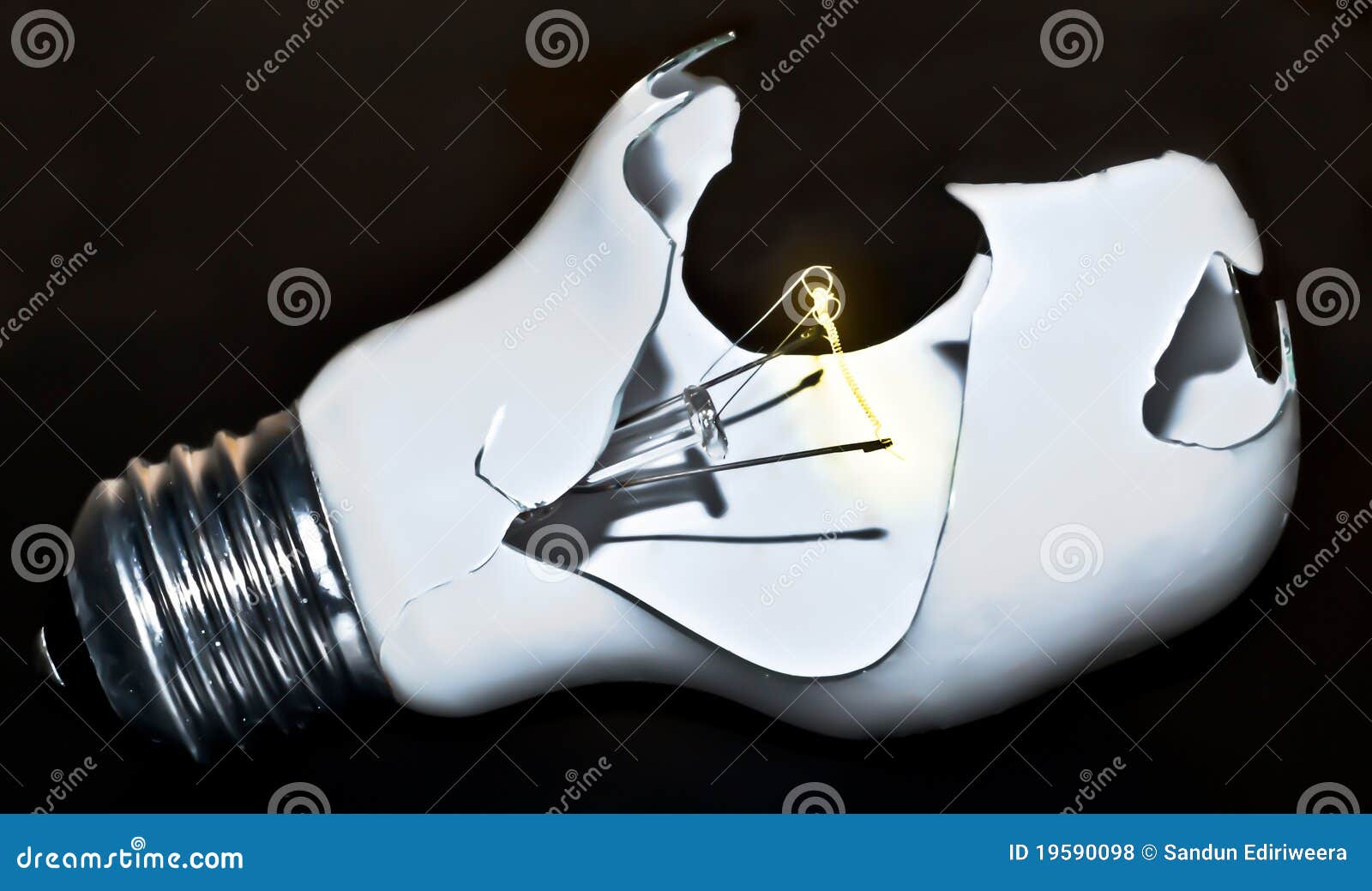 Broken bulb stock photo. Image of burned, light, bulb - 19590098