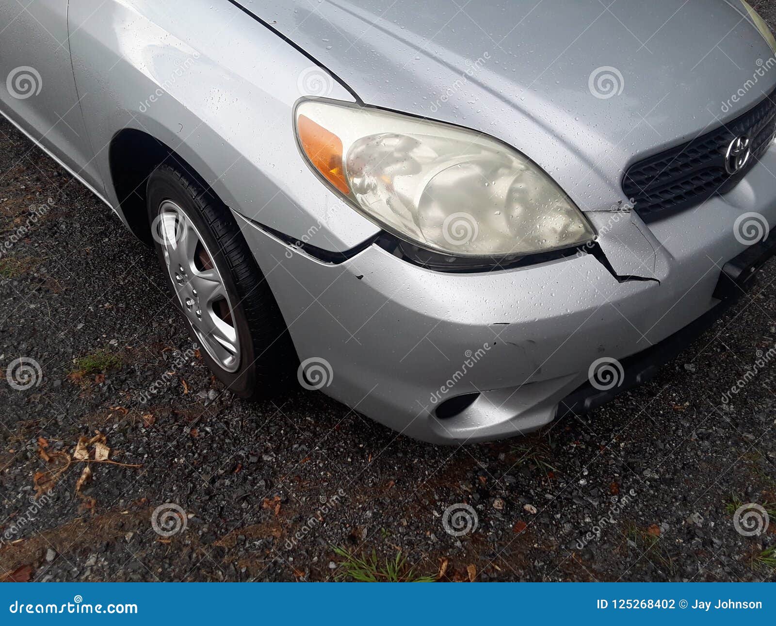 Broken bumper editorial photography. Image of oops, matrix - 125268402