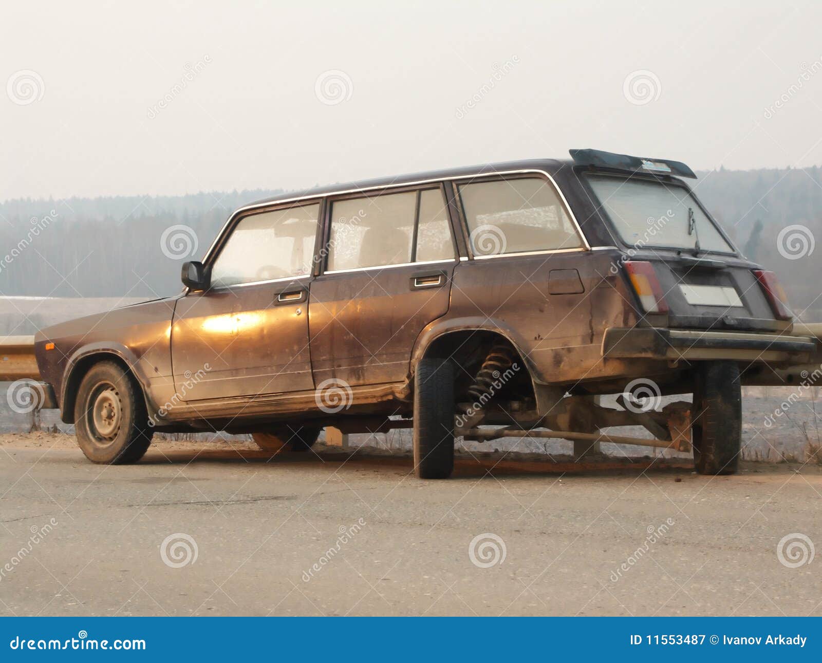 Broken car stock image. Image of outdoors, road, failure - 11553487
