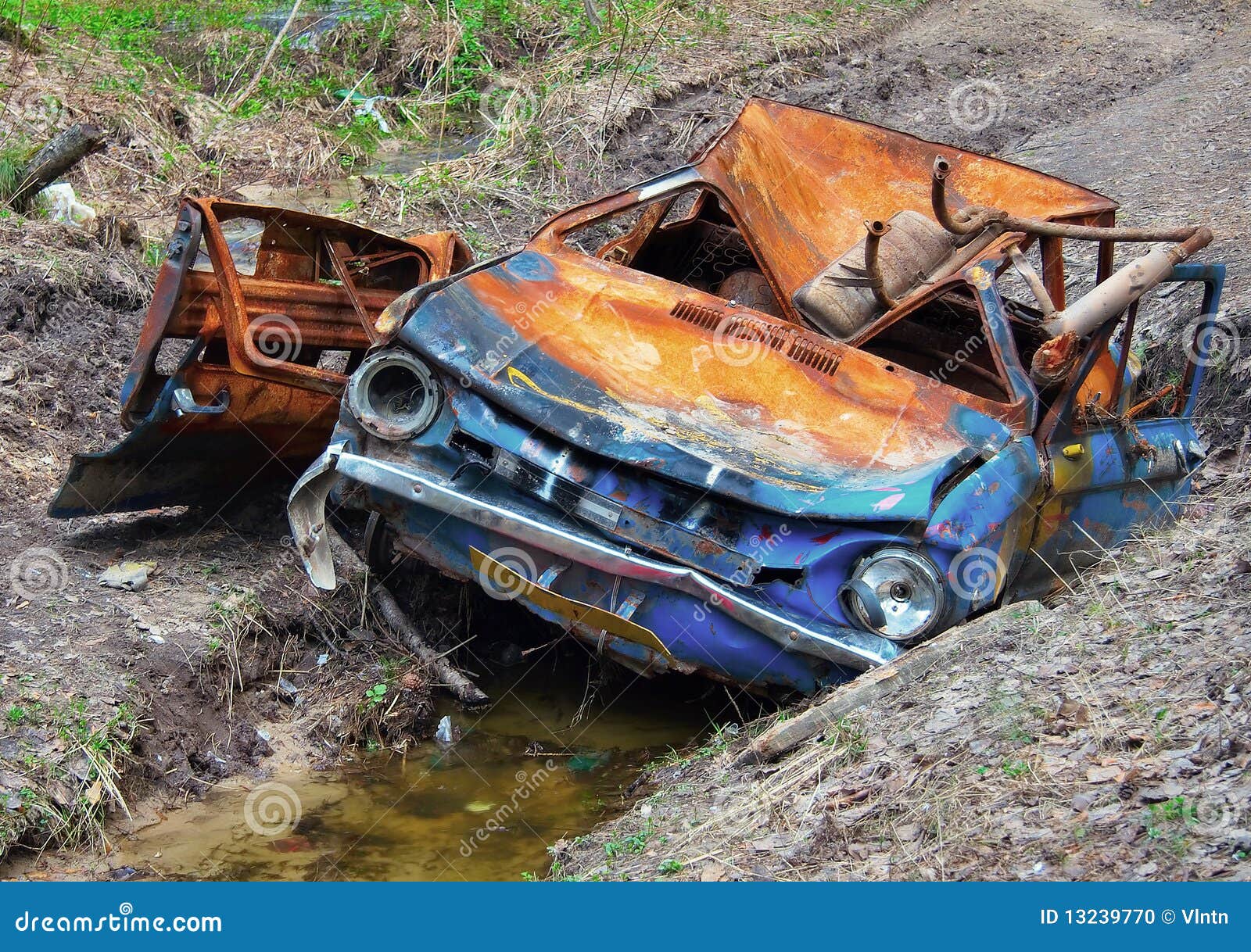 Broken car stock photo. Image of retro, vehicle, crushed - 13239770