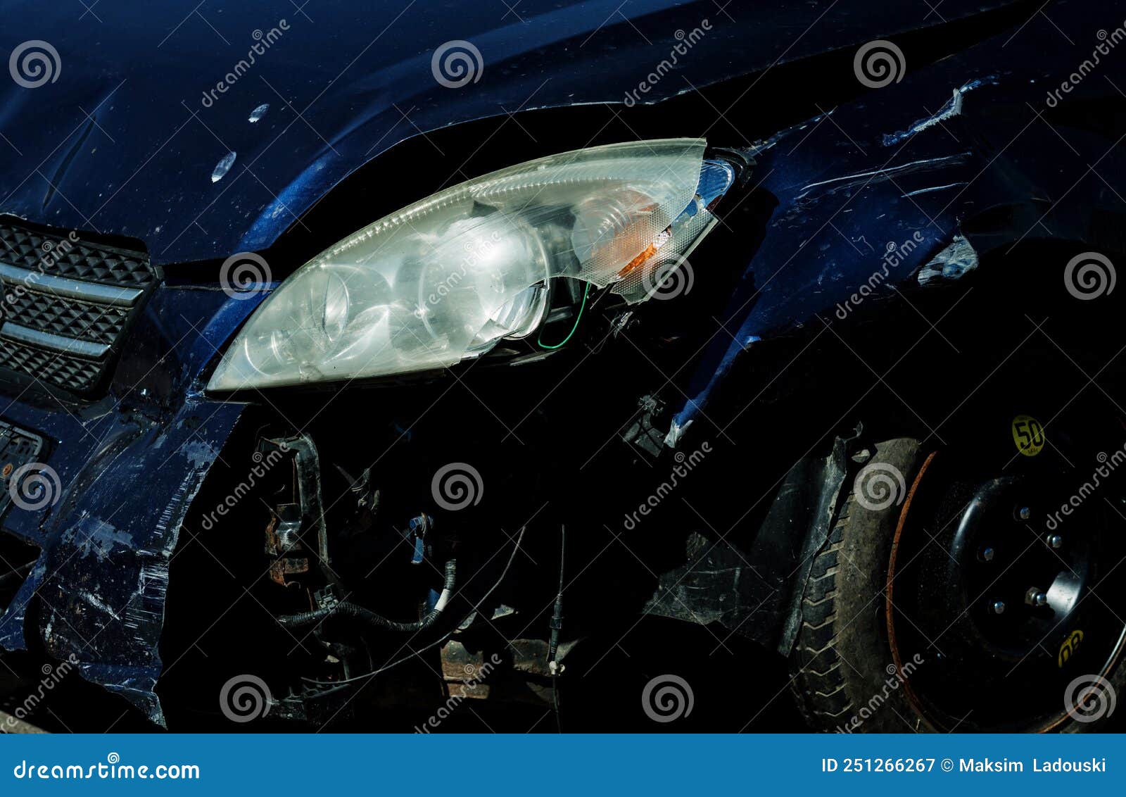 Broken car headlight stock image. Image of highway, automotive - 251266267