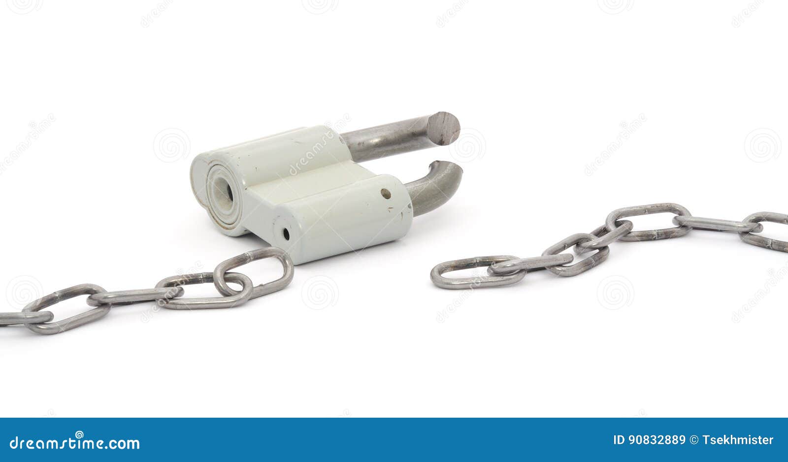Broken chain and lock. stock image. Image of shiny, cracked - 90832889