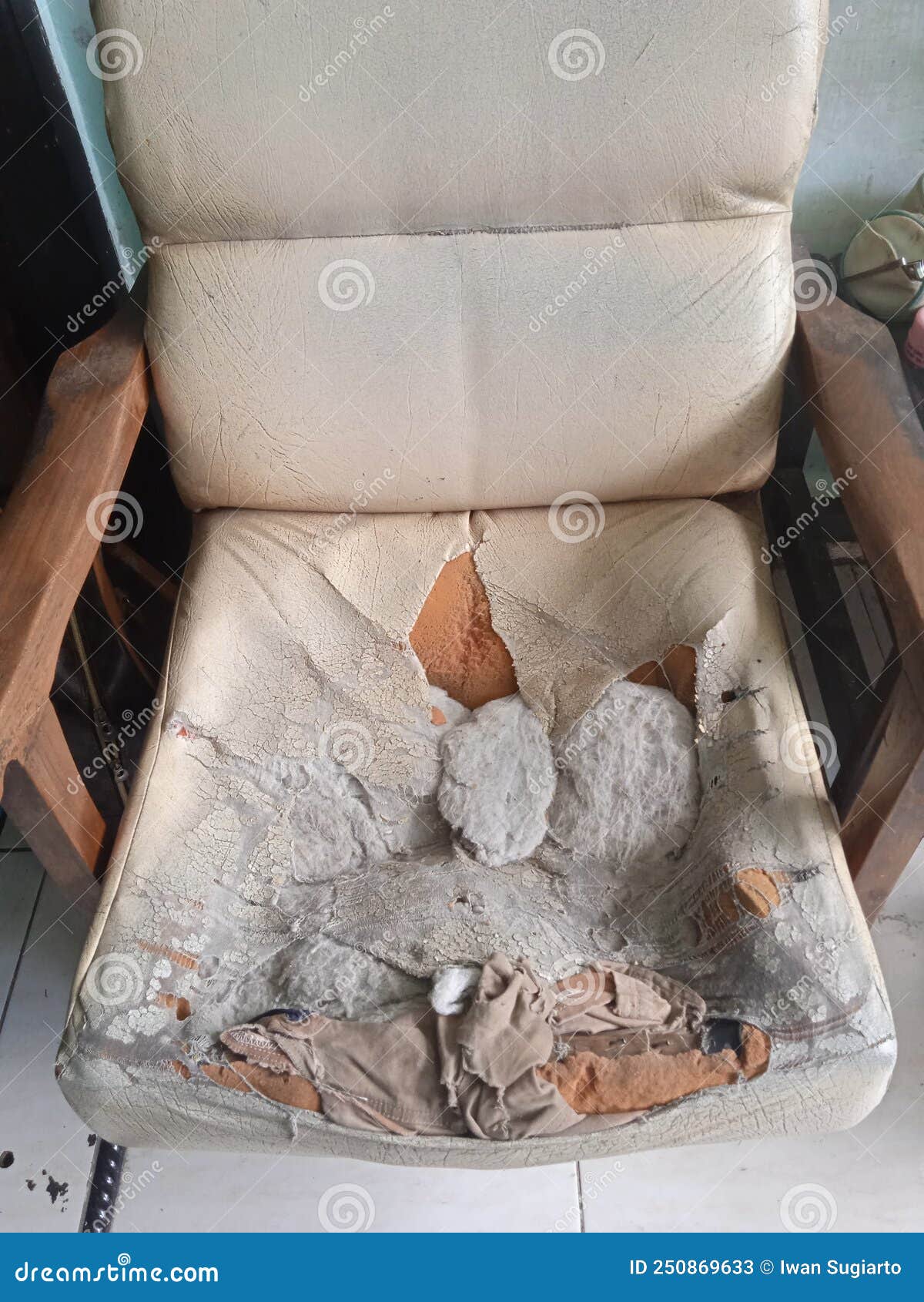 Broken Chair stock image. Image of broken, sitting, chair - 250869633
