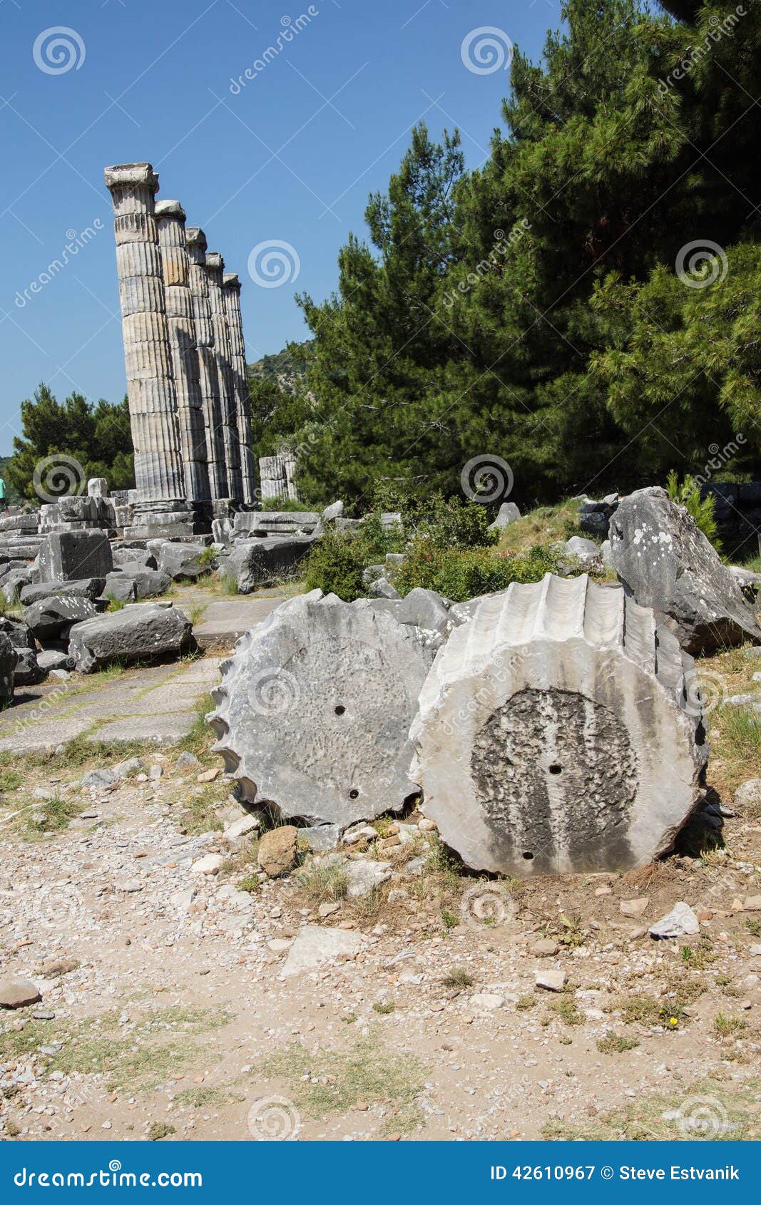 Broken columns stock image. Image of drum, turkey, ruins - 42610967