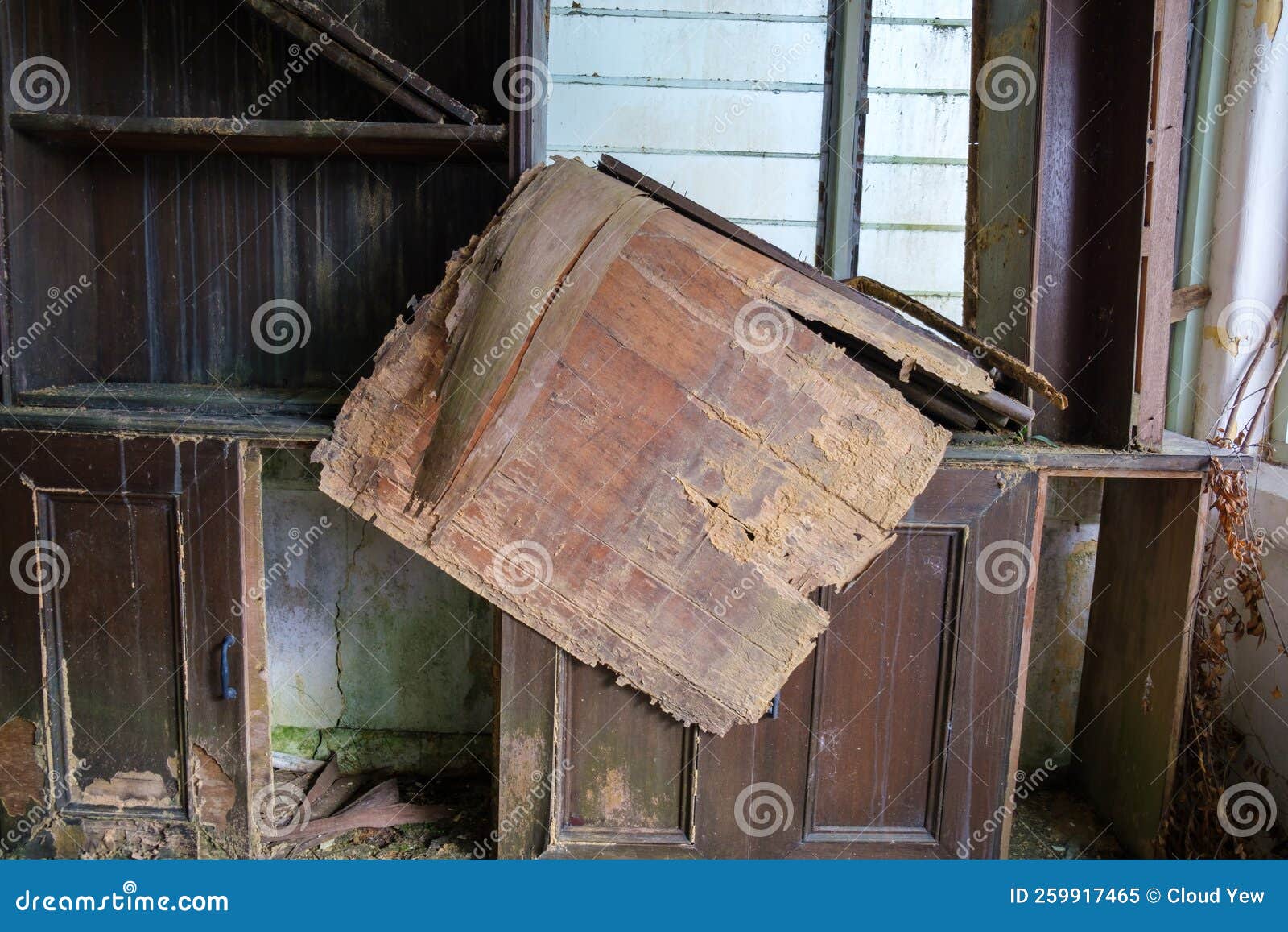 Broken Cupboard in Old House Stock Image - Image of open, door: 259917465