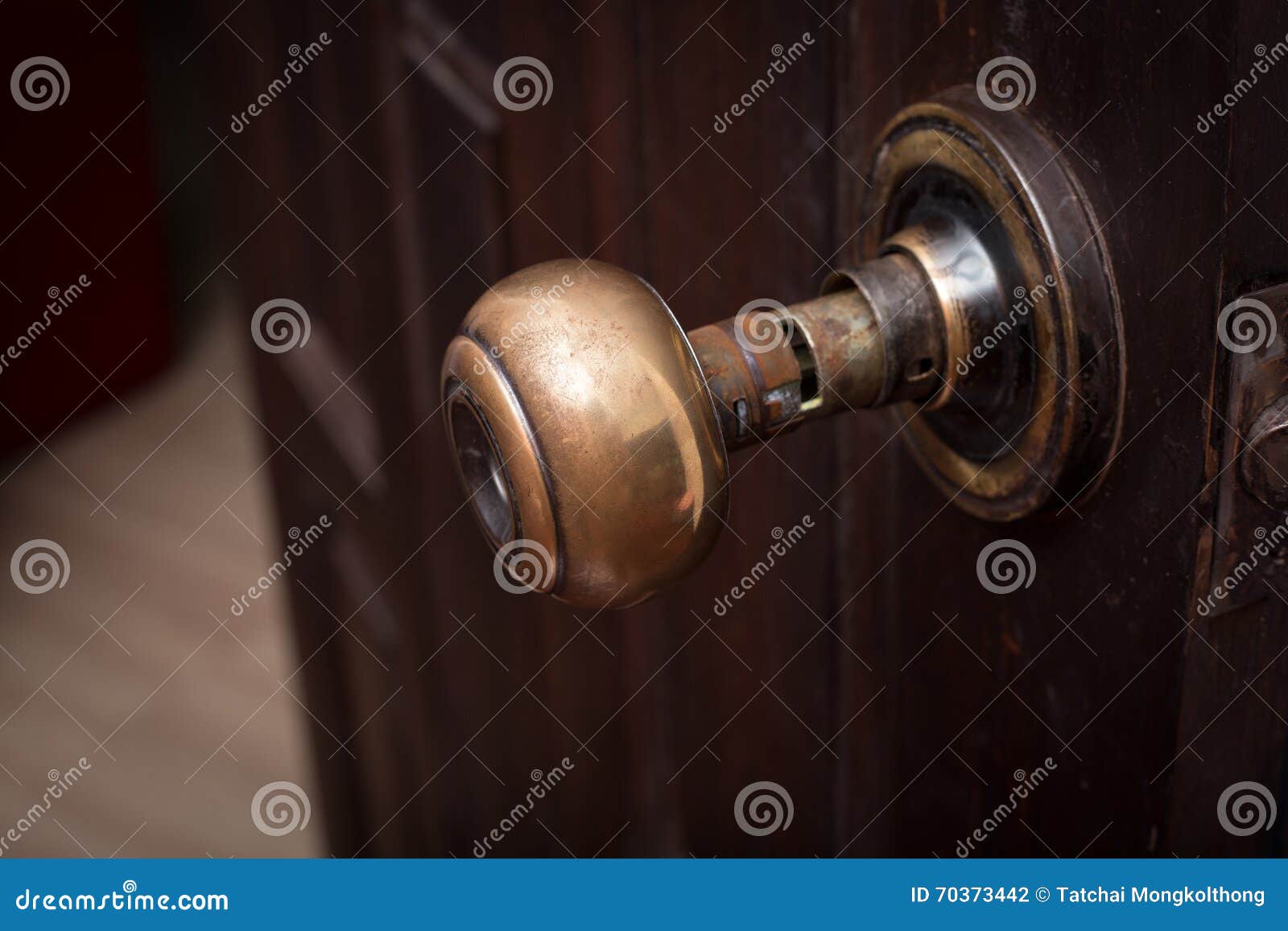 Broken door knob stock photo. Image of metal, broken - 70373442
