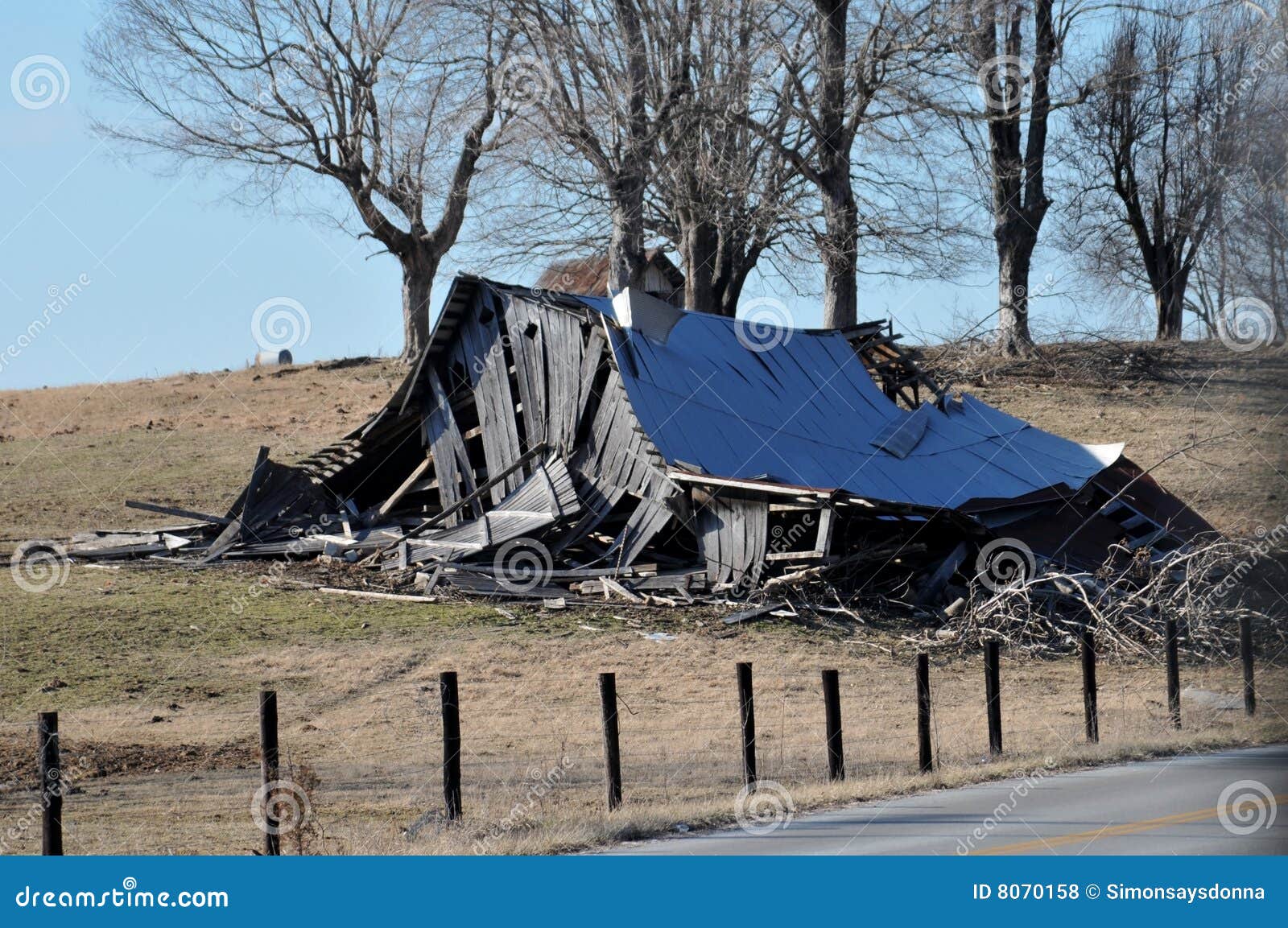 Broken down barn stock photo. Image of barn, destruction - 8070158