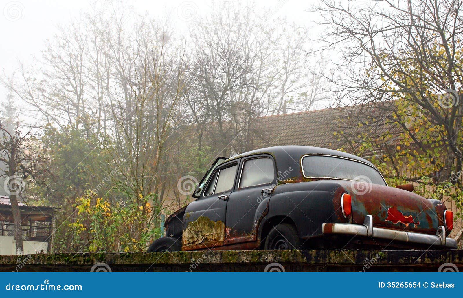 Broken down car stock photo. Image of vehicle, rusty - 35265654