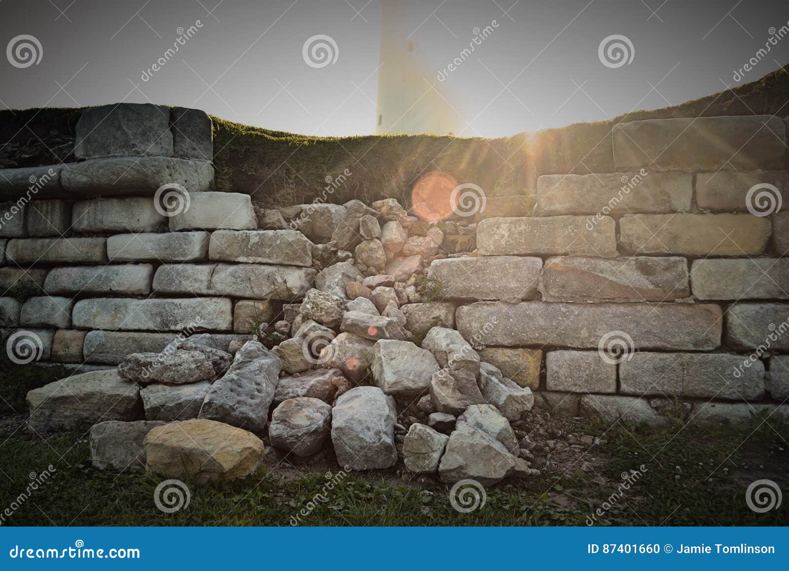 174,020 Broken Wall Photos - Free & Royalty-Free Stock Photos from ...