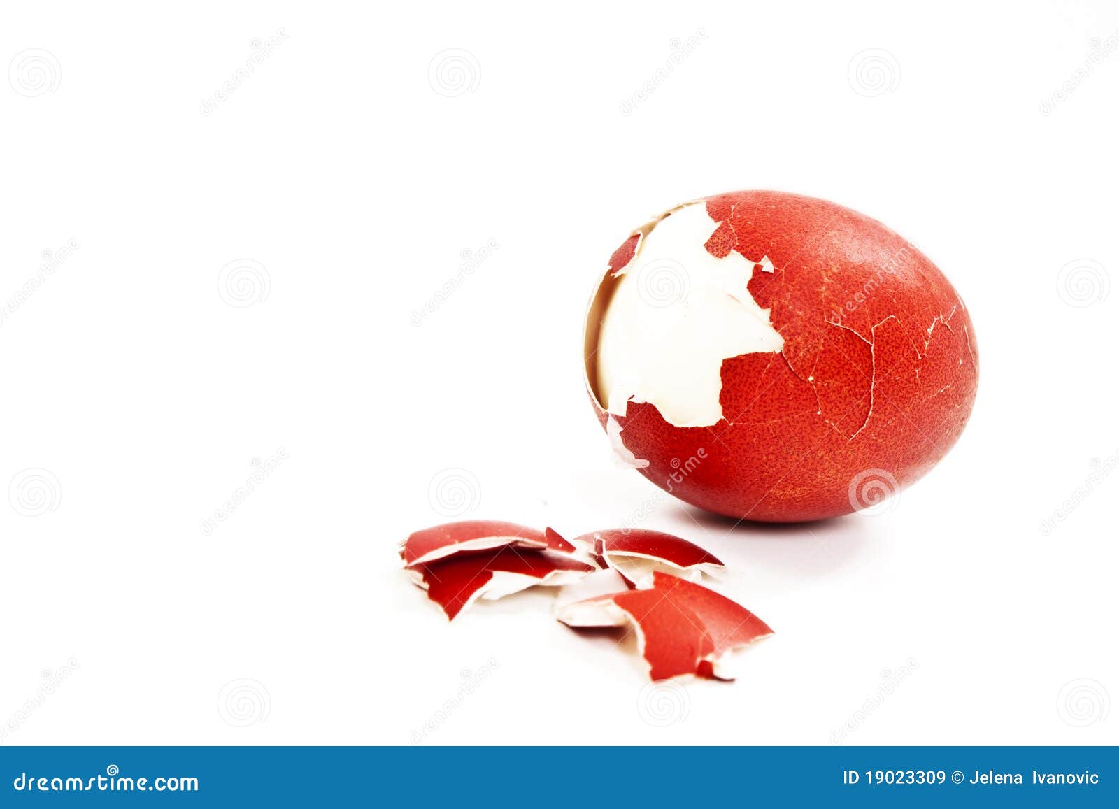 Broken Easter egg stock image. Image of colored, nourishment - 19023309