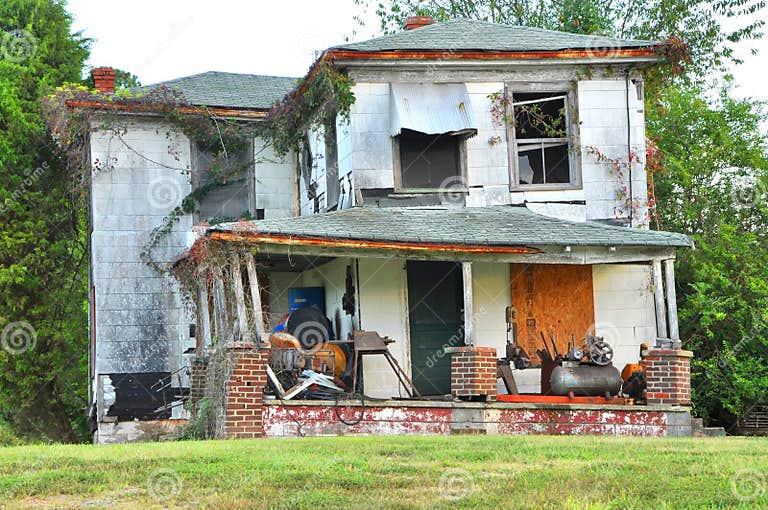 Broken house stock photo. Image of dilapidated, countryside - 11013004
