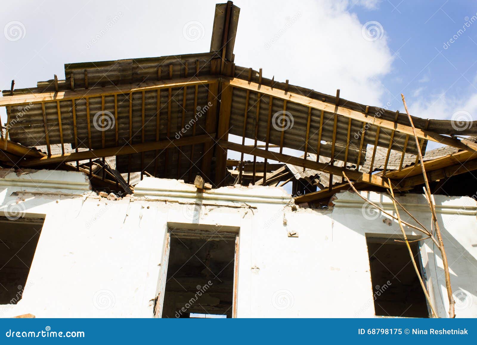 Broken house roof stock image. Image of abandoned, concepts - 68798175