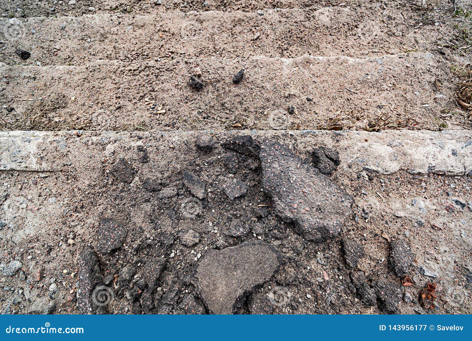 Broken ladder with sand stock image. Image of outdoor - 143956177