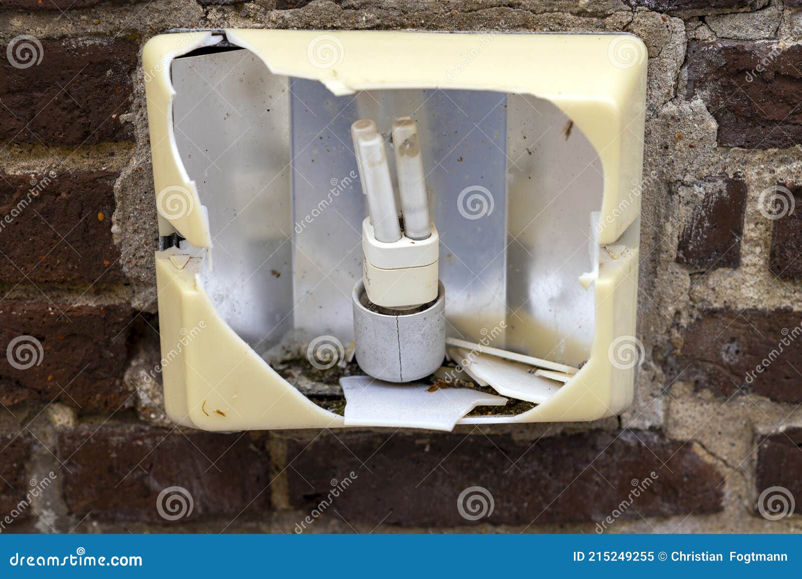 Broken Lamp Outside at a Brick Wall Stock Image - Image of ruin, broken ...
