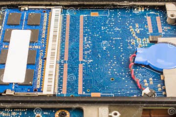 Broken Laptop, Motherboard Failure, Hard Drive, Hardware Problems ...