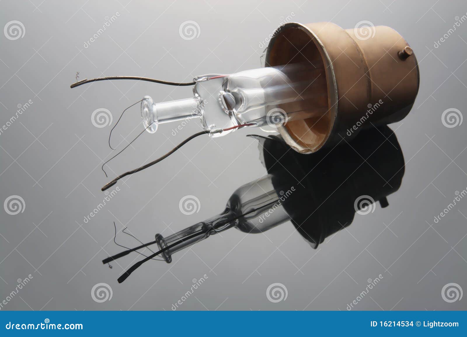 Broken Light Bulb stock photo. Image of bulb, energy - 16214534