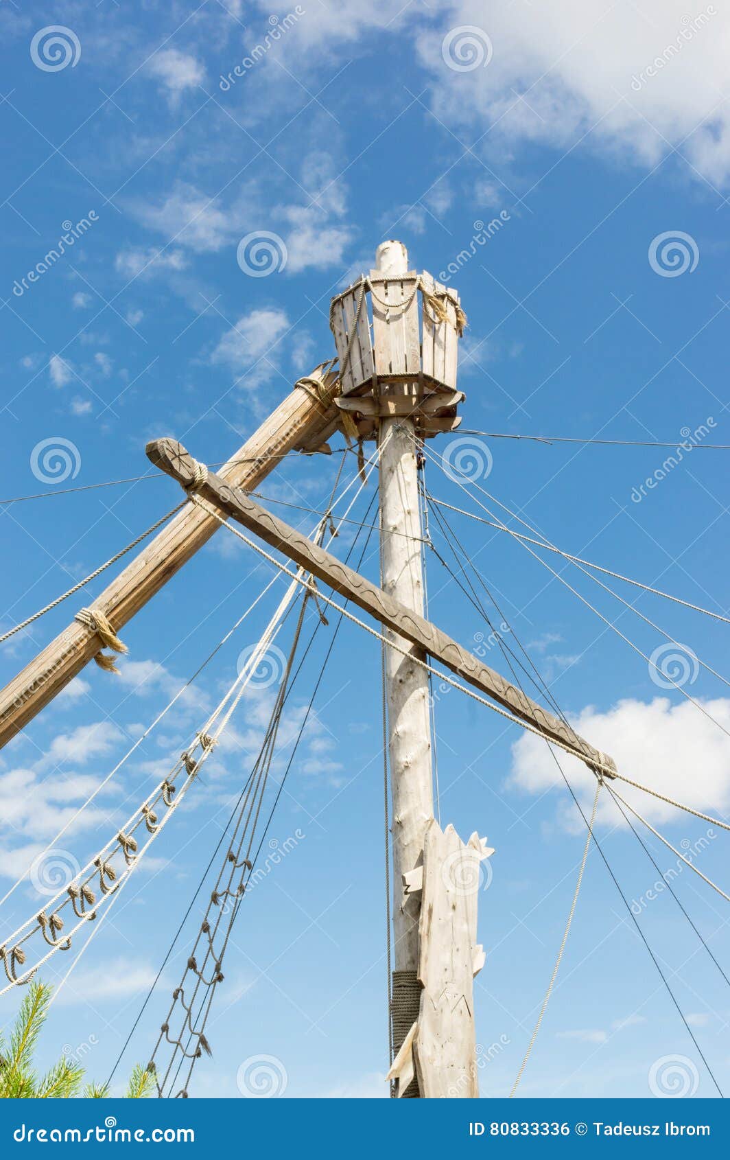 Broken mast stock photo. Image of wreck, rusty, boat - 80833336