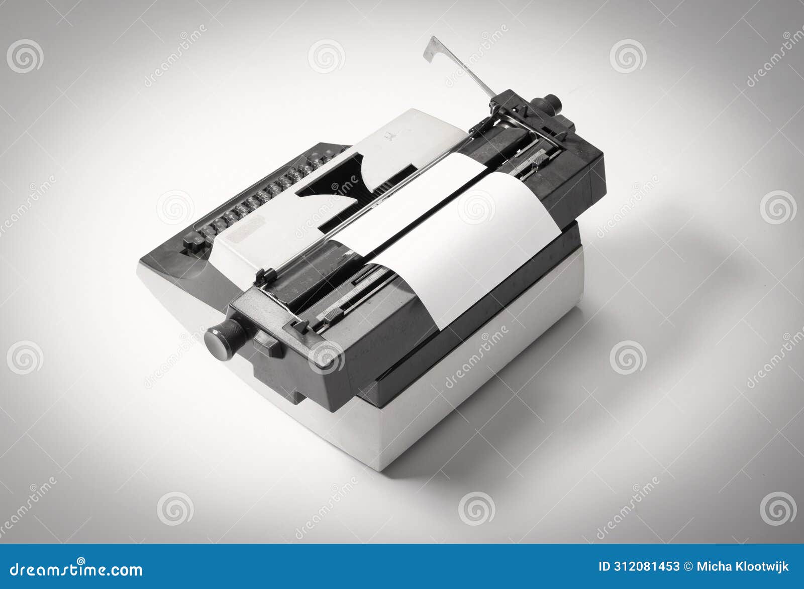 Broken Metal Typewriter, Vintage Object Stock Image - Image of people ...