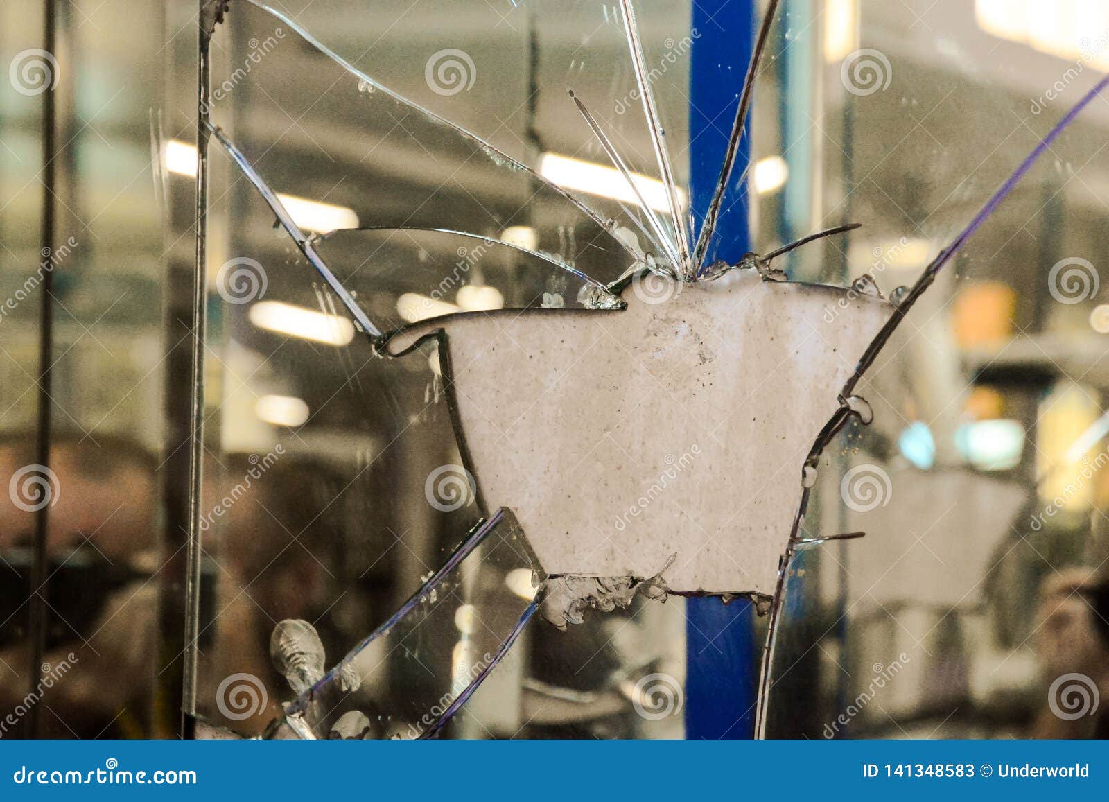 Broken mirror shattered stock image. Image of horizontal - 141348583