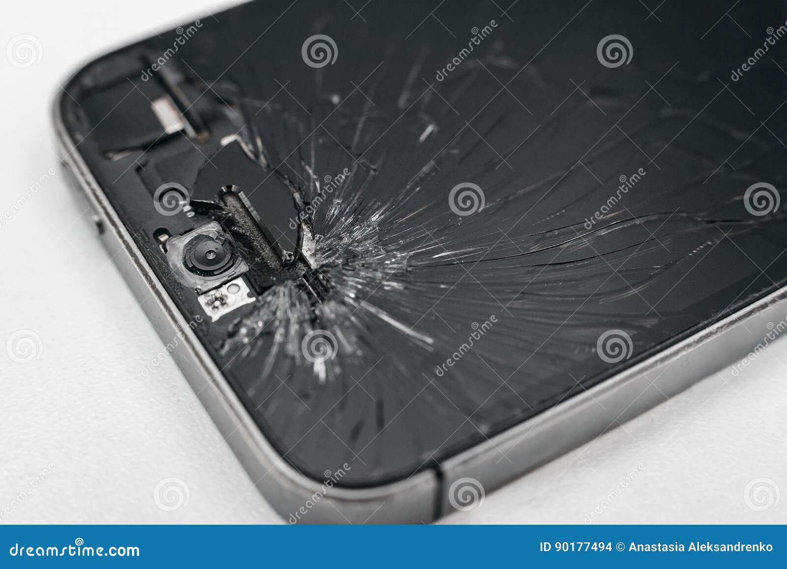 Broken Mobile Phone Screen Close Up Stock Photo - Image of glass, chip ...