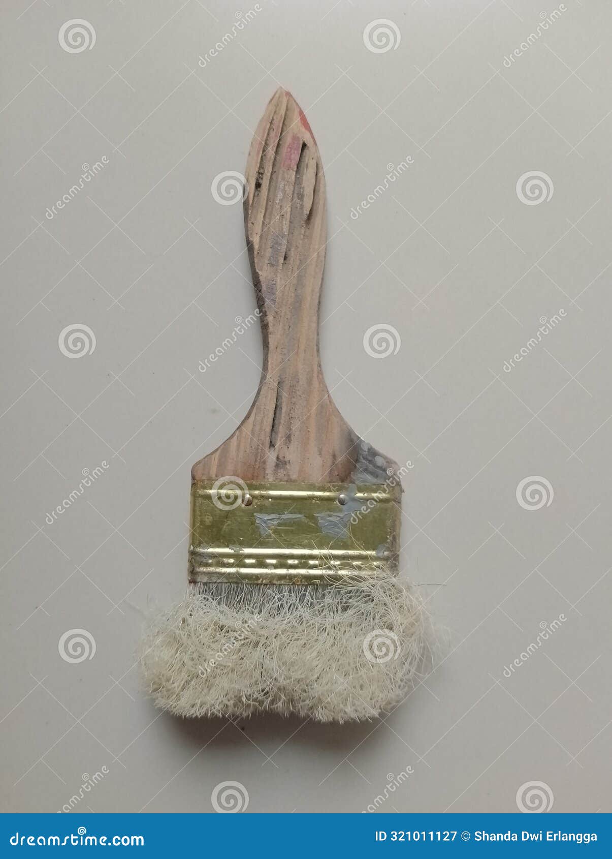 Broken paint brush stock image. Image of paint, artist - 321011127