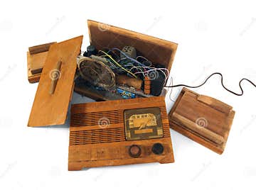 Broken Radio stock image. Image of speaker, stereo, white - 13811877
