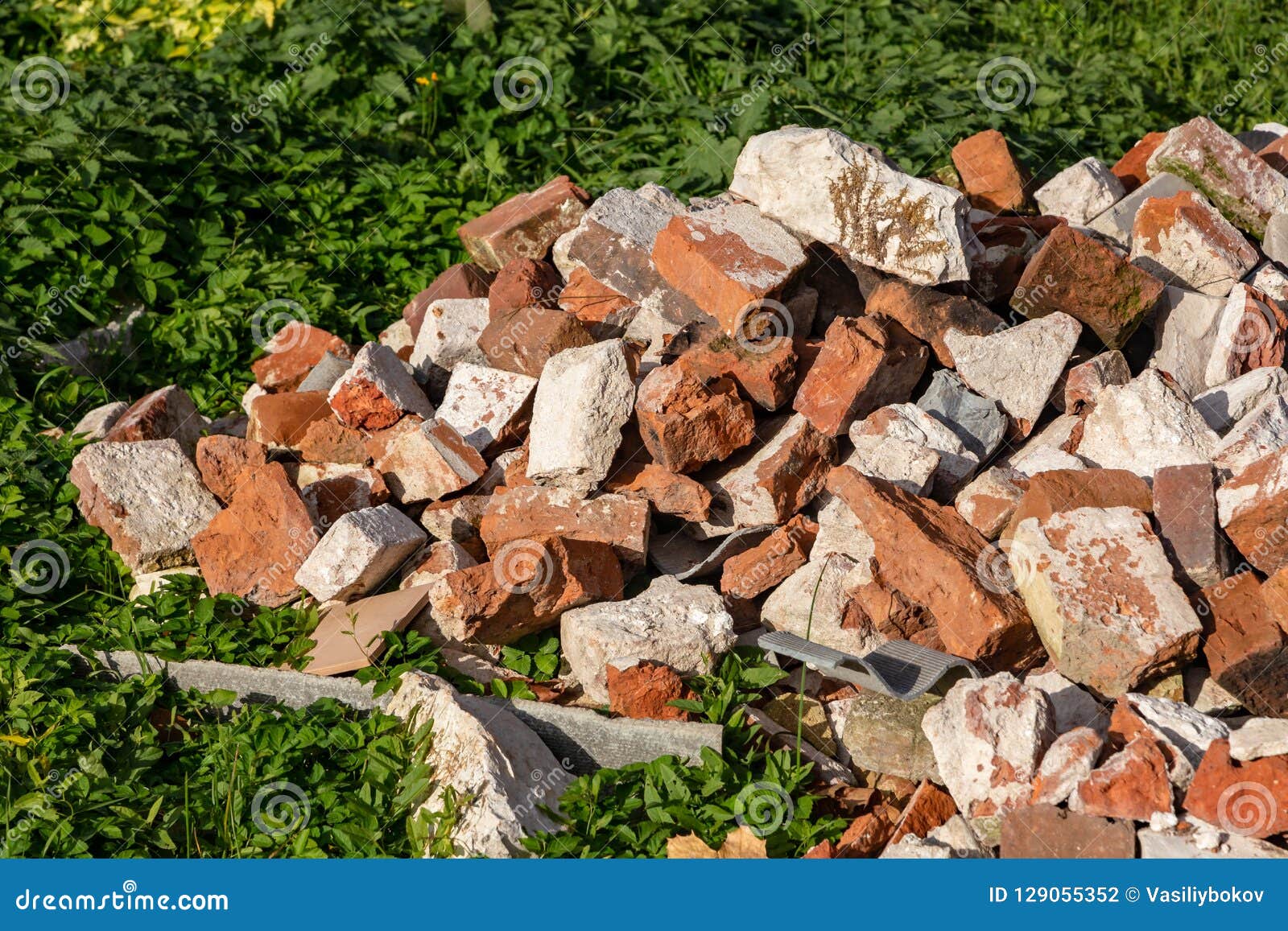 Broken Red Brick. Construction Waste Stock Photo - Image of grunge ...