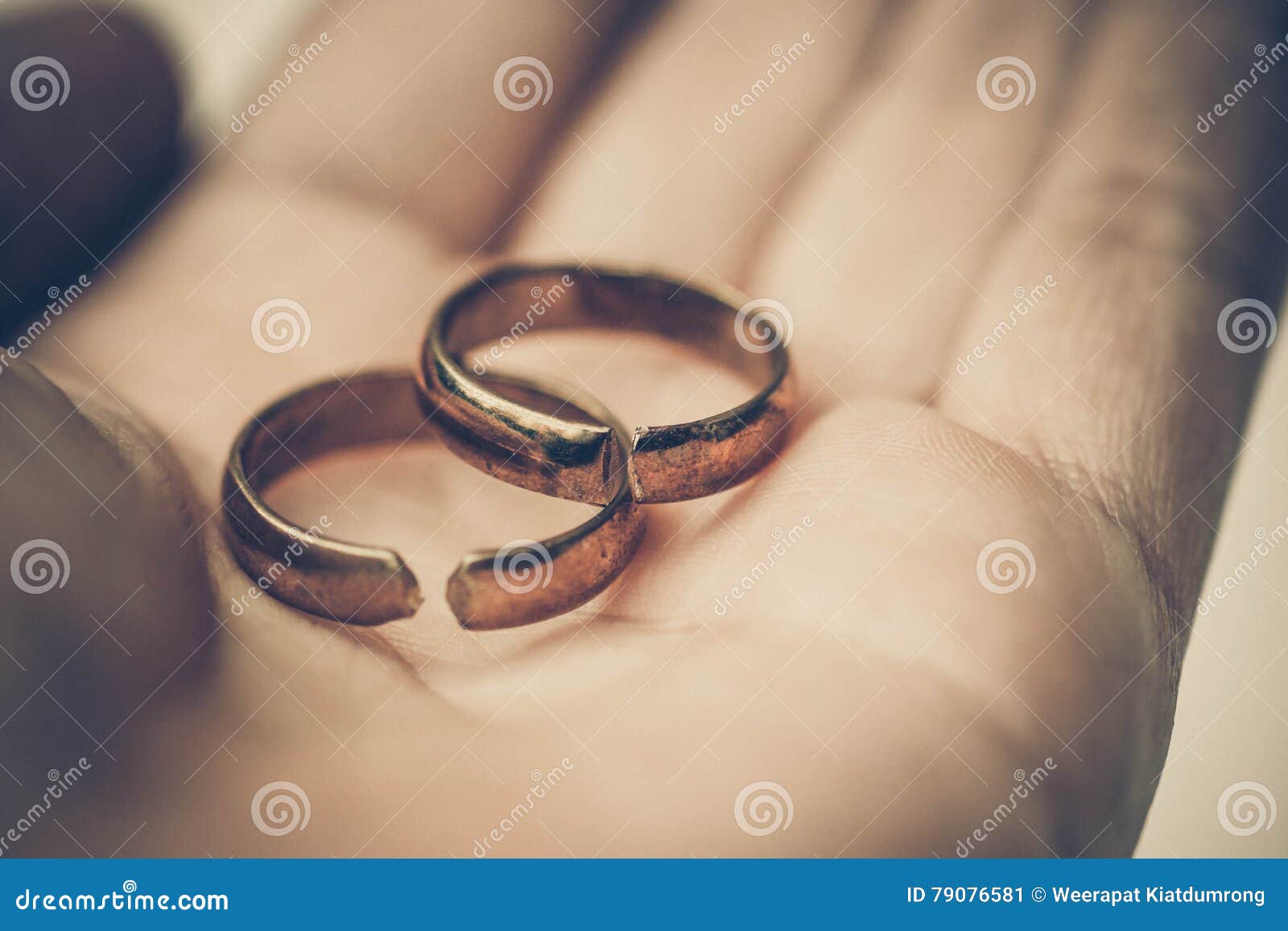 Broken rings stock image. Image of family, ring, breakup - 79076581
