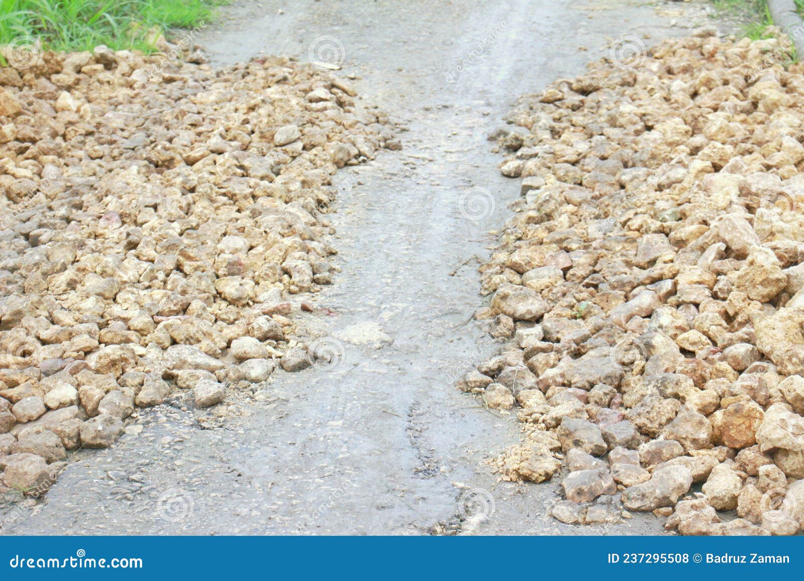 Broken Road stock photo. Image of asphalt, beach, damage - 237295508