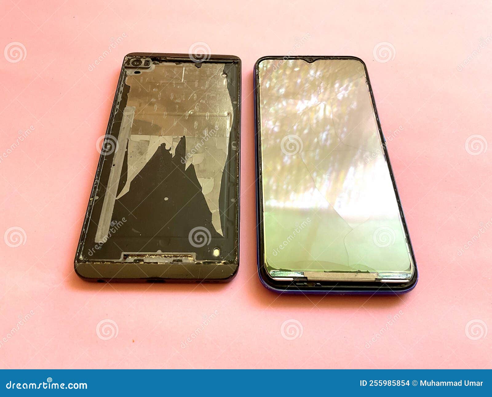 Broken Screen Mobile Phones - Damaged Smashed Mobile Phones Stock Photo ...