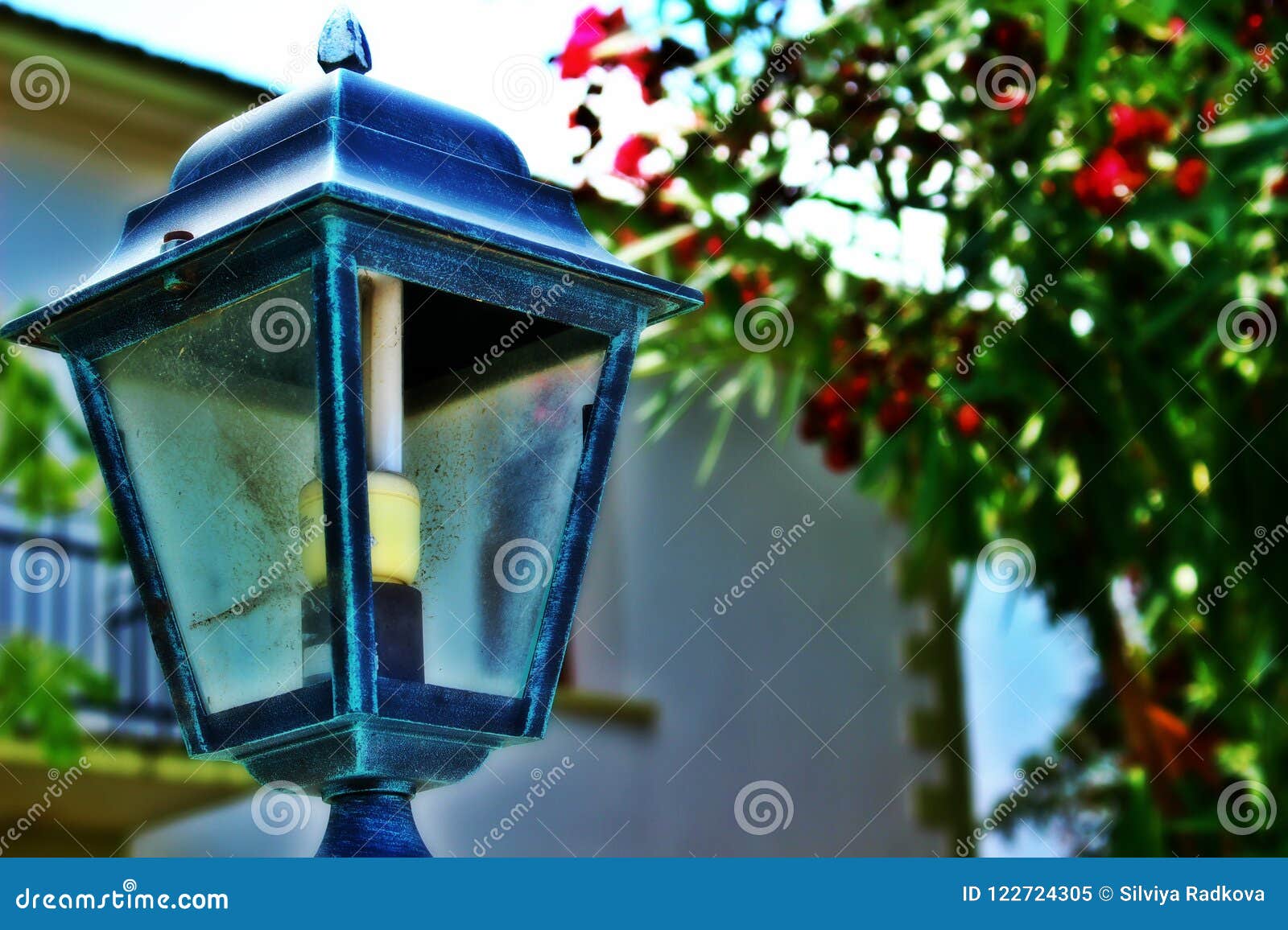 The broken street lamp stock image. Image of town, street - 122724305