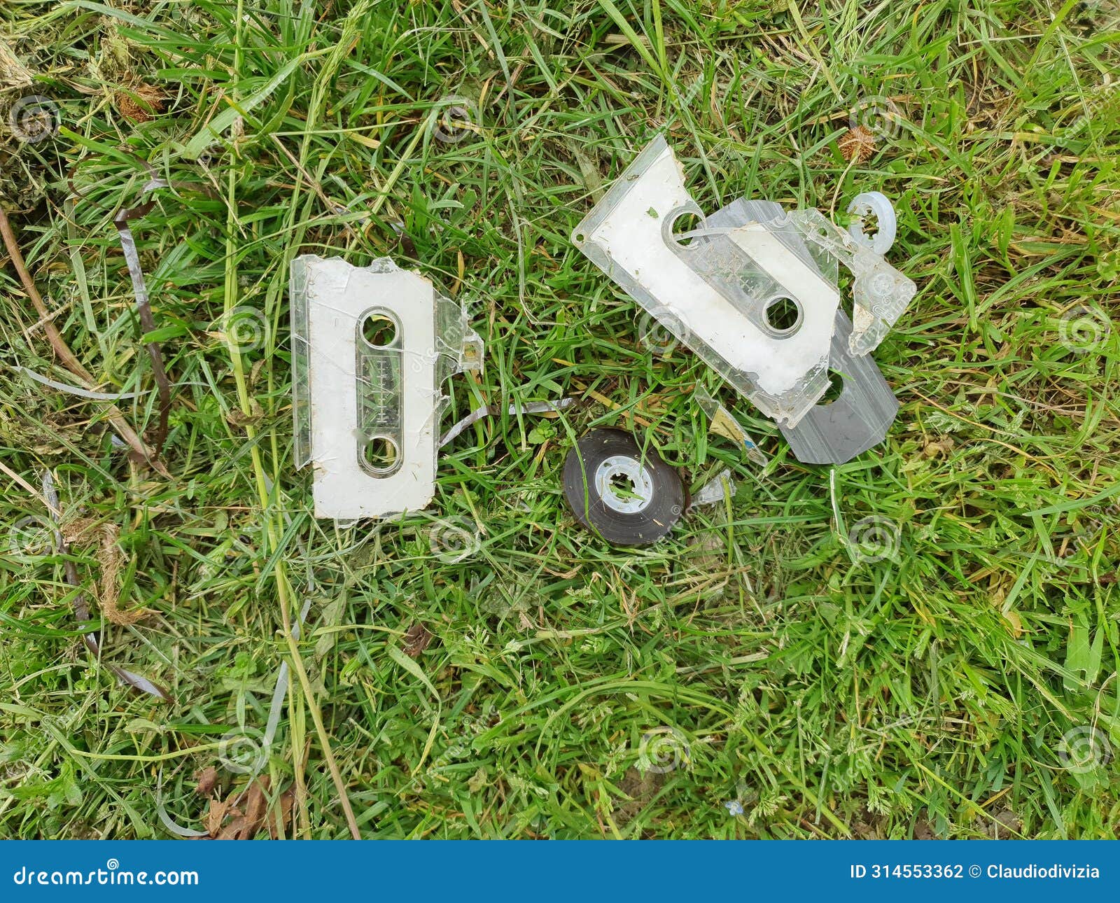 Broken Dvc Tape Stock Photo | CartoonDealer.com #29401902