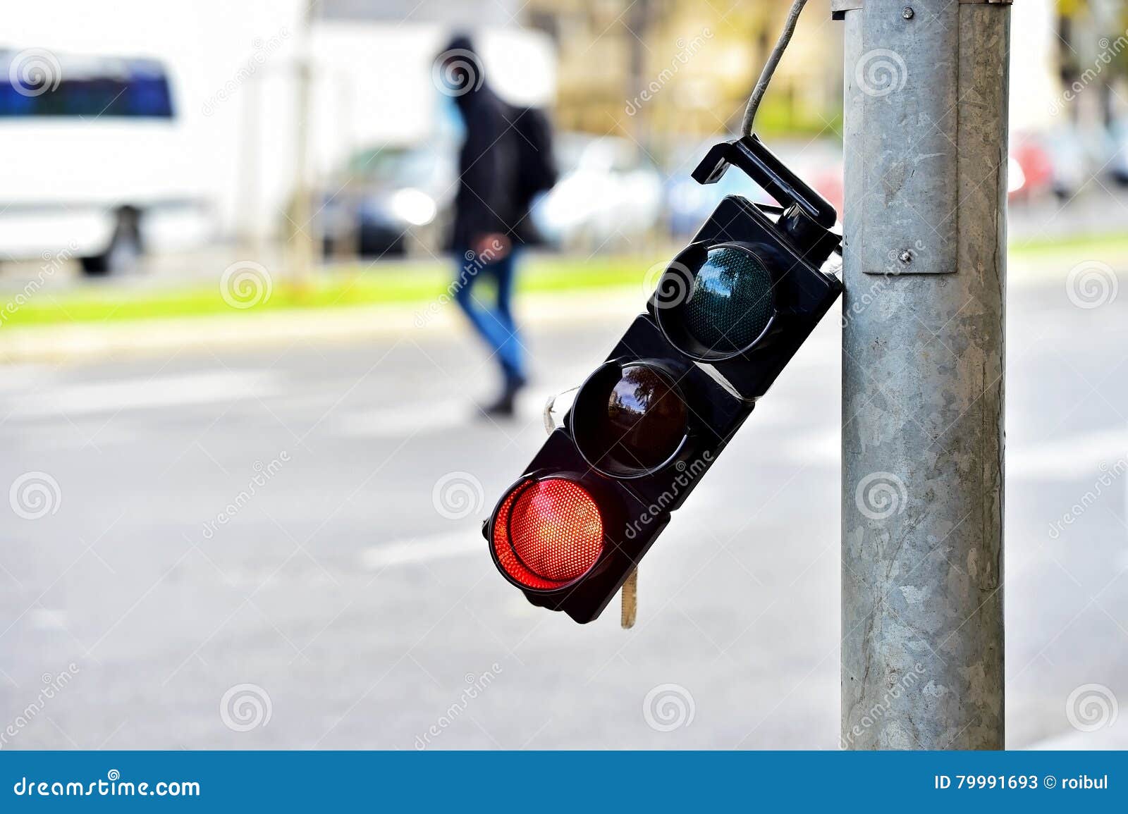 Broken traffic lights pole stock image. Image of lights - 79991693