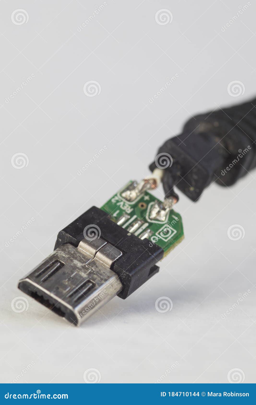 Broken USB Plug Jack Cable Showing Circuit Board Stock Photo - Image of ...