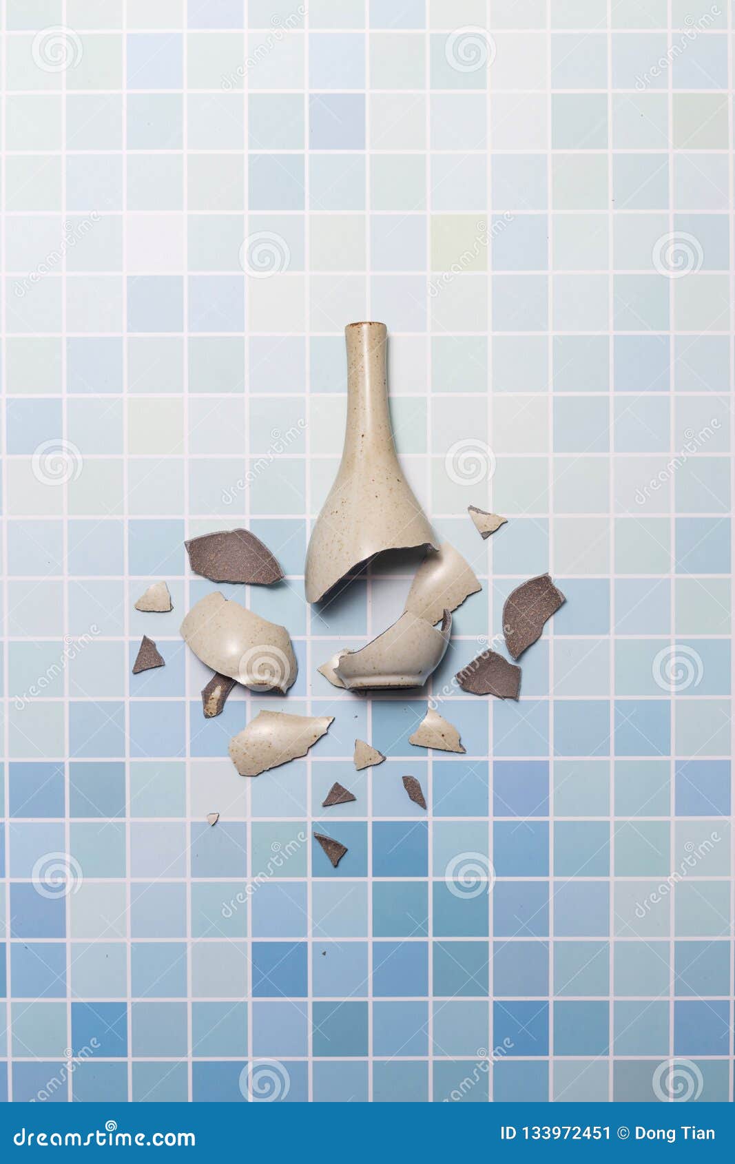 Broken vase stock image. Image of broke, damaged, shape - 133972451