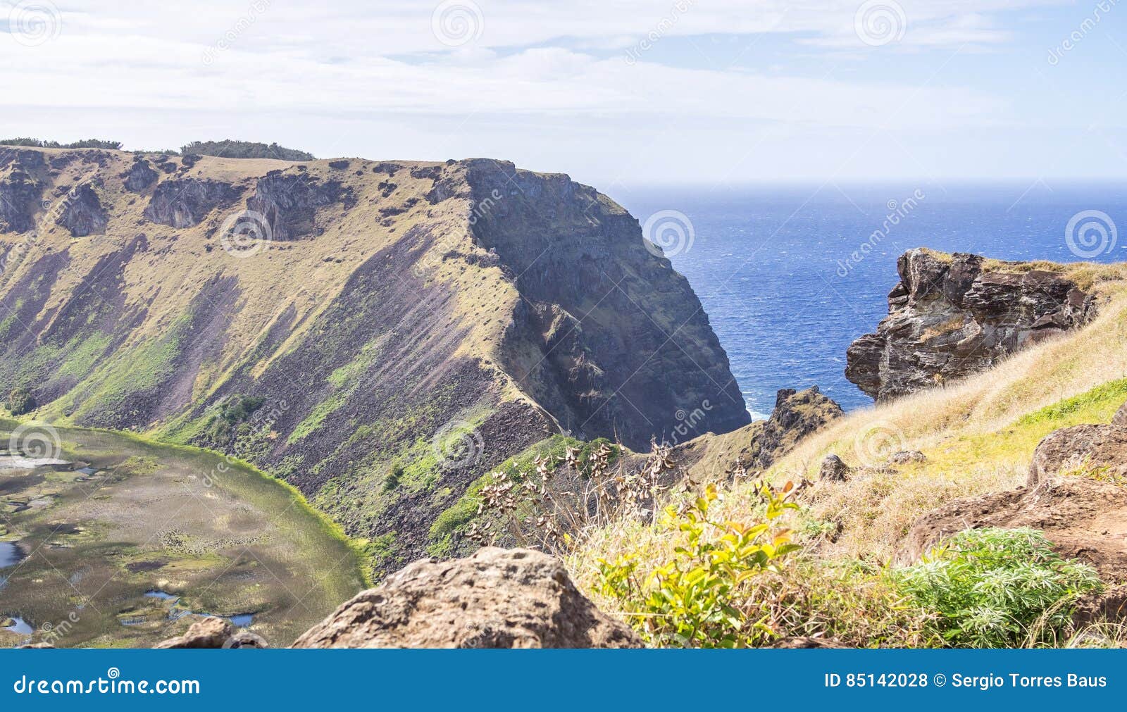 The Broken Volcano stock photo. Image of idyllic, tropical - 85142028
