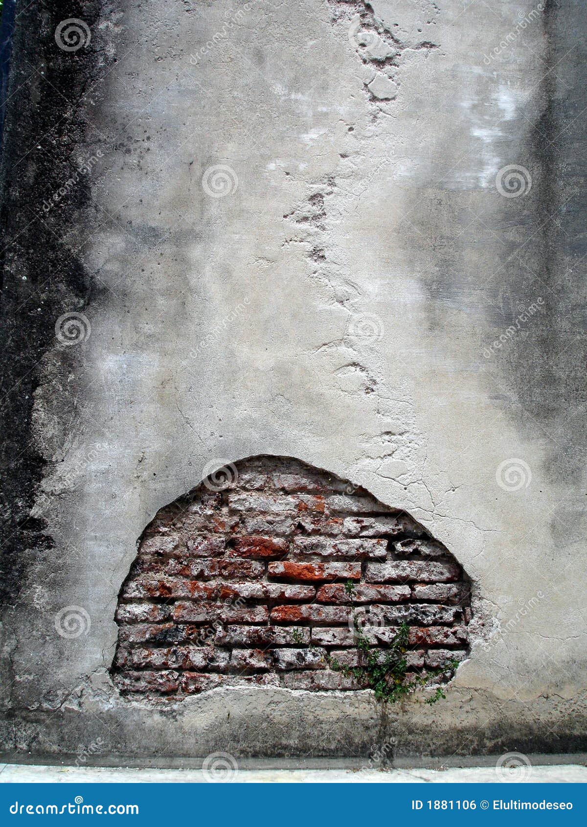 Broken Wall stock photo. Image of damage, cracked, damaged - 1881106