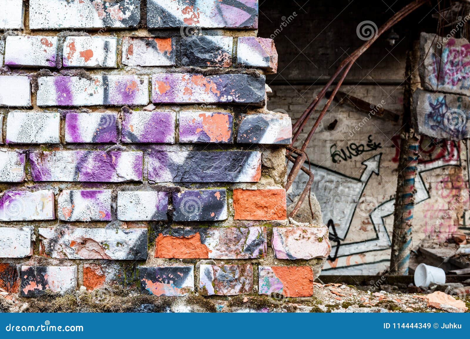 Broken Wall at Abandoned Building Stock Image - Image of worn, detail ...