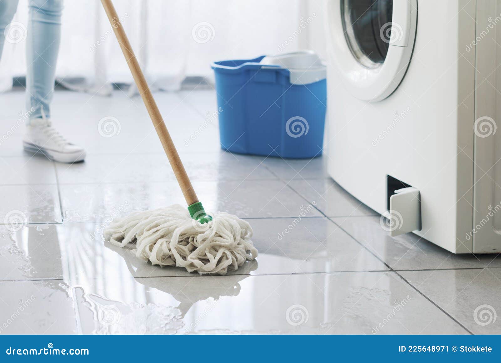 Broken Washing Machine Leaking on the Floor Stock Image - Image of ...