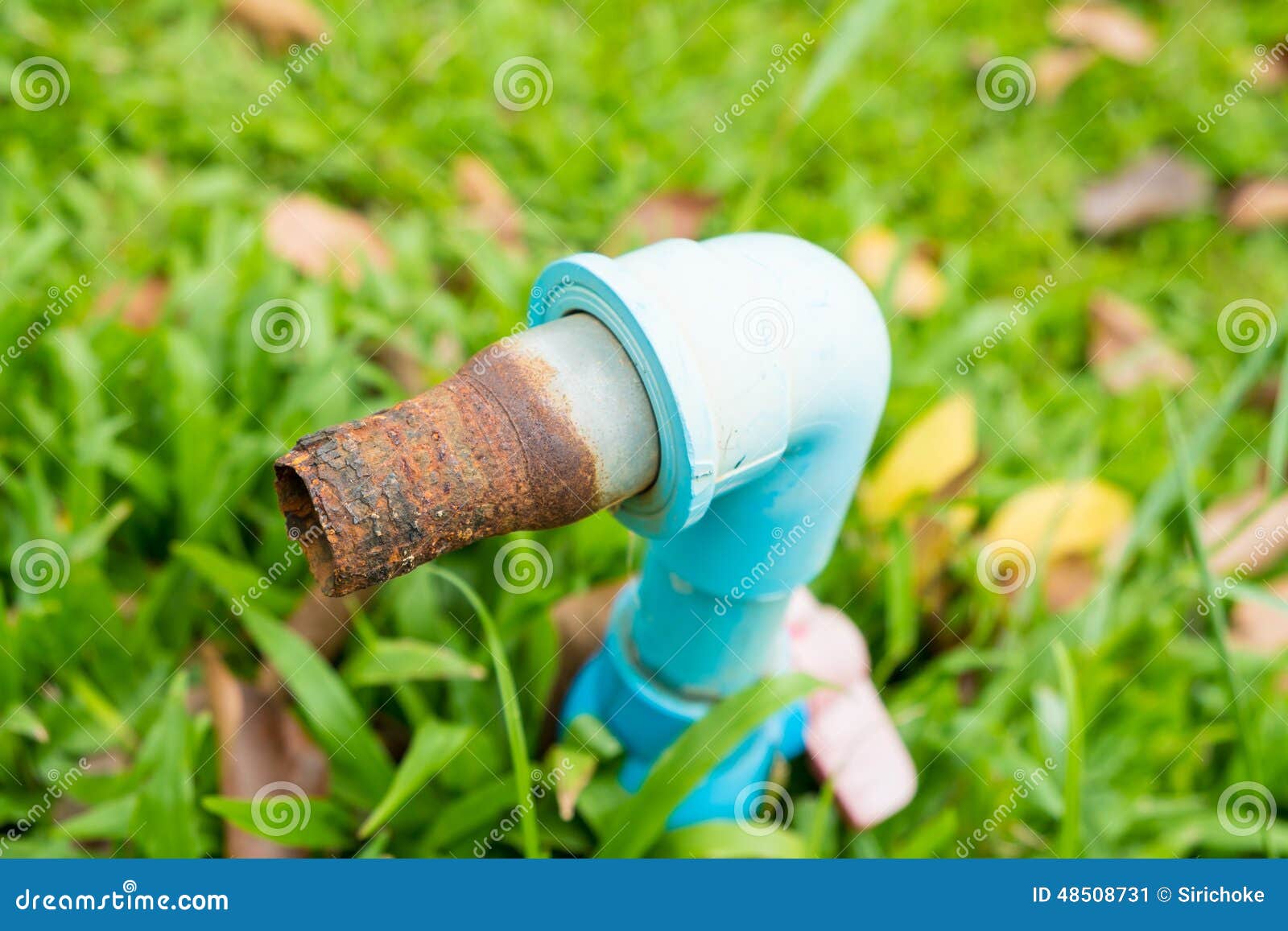 Broken water tap with rust stock image. Image of leakage - 48508731
