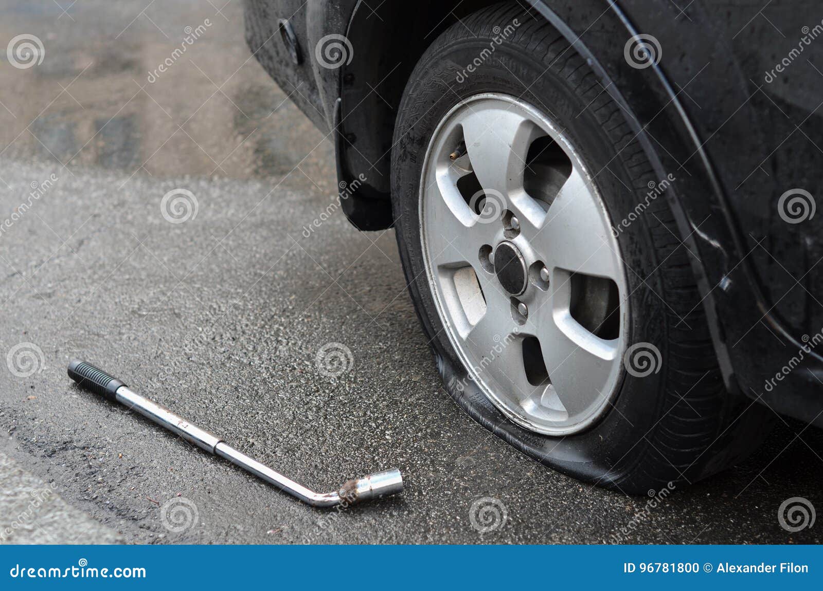 Broken wheel on car stock photo. Image of stop, broken - 96781800