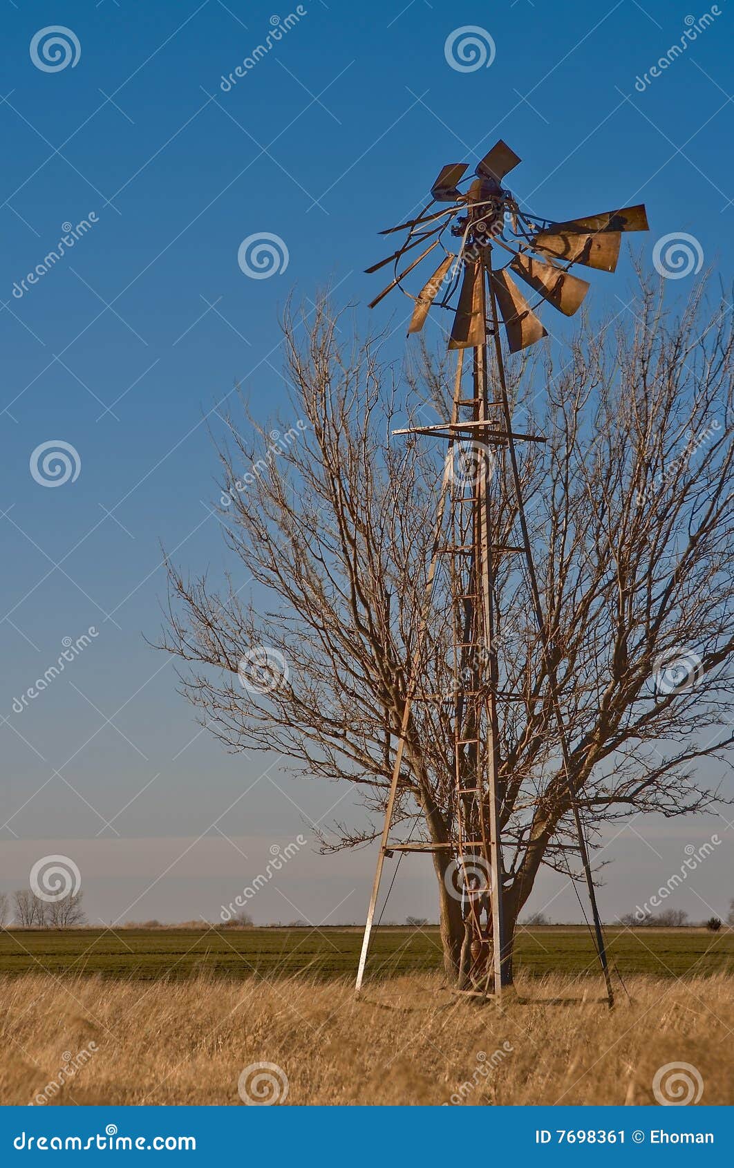 Broken Windmill-7416 stock image. Image of broken, grassland - 7698361