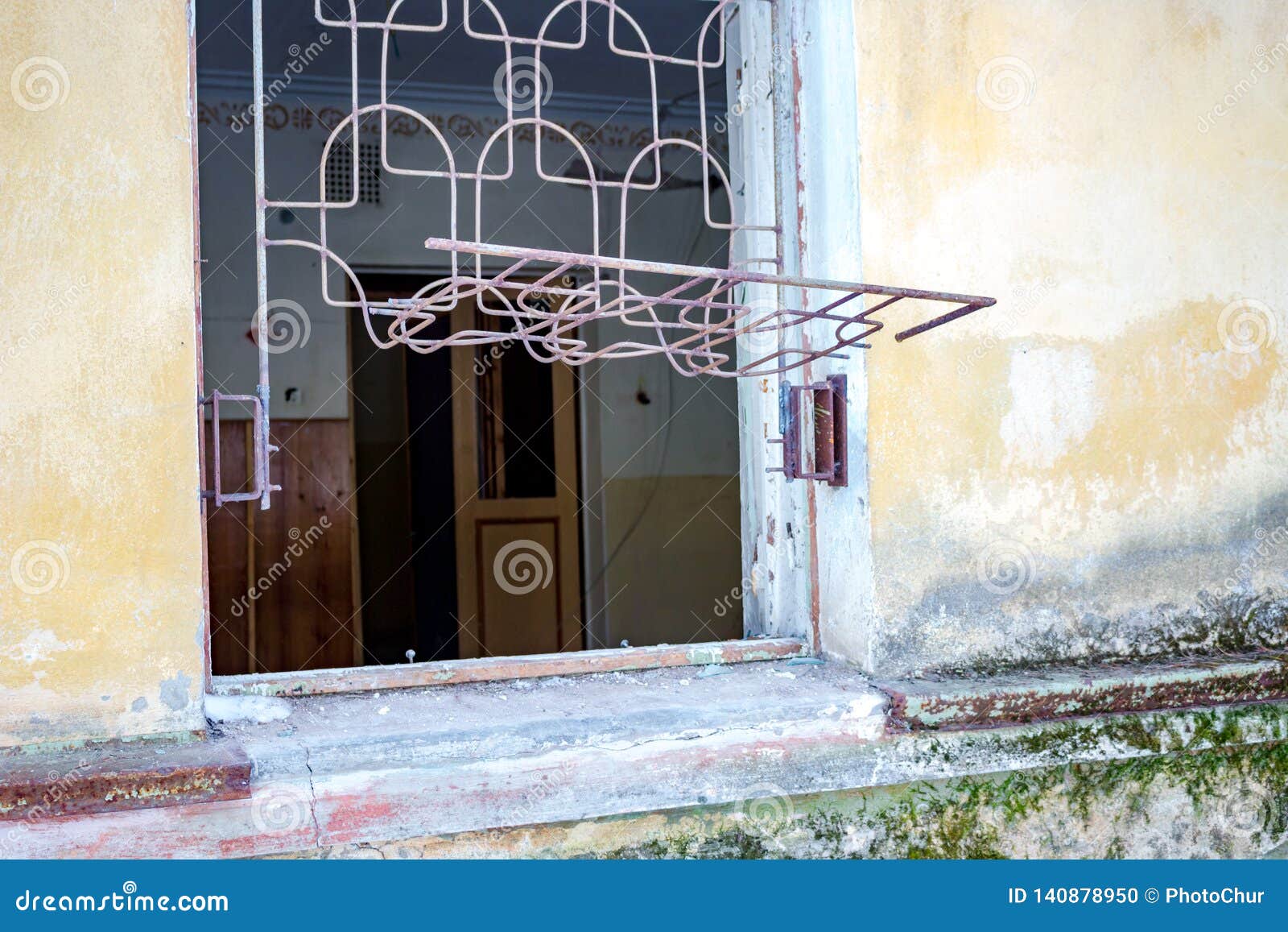 Broken Window in the Old Building Stock Photo - Image of theft ... Broken Window in the Old Building Stock Photo - Image of theft ...