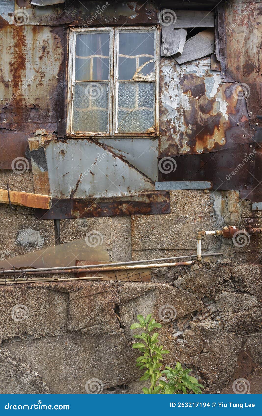 Broken Window on Wall of Abandoned House Stock Photo - Image of outdoor ...
